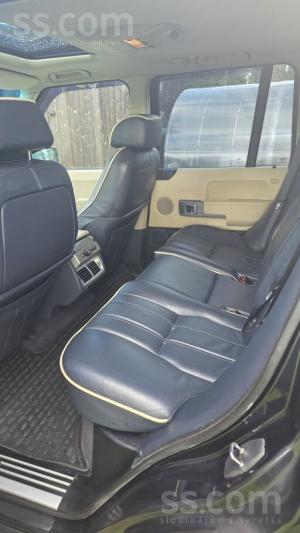 Zils Land Rover Range Rover 2004 Rīga, ar dzinēja tilpumu 3.00 L un nobraukumu 278 tūkst. km par 6950 €, foto 8 vietnē AUTOMOTO.COM.LV