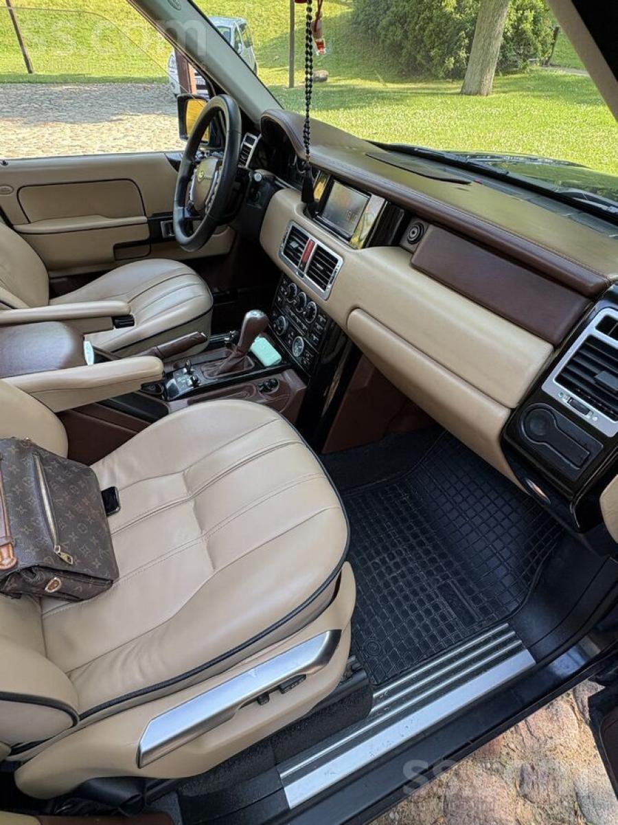 Zils Land Rover Range Rover 2004 Kuldīga, ar dzinēja tilpumu 3.00 L un nobraukumu 0 tūkst. km par 7900 €, foto 22 vietnē AUTOMOTO.COM.LV