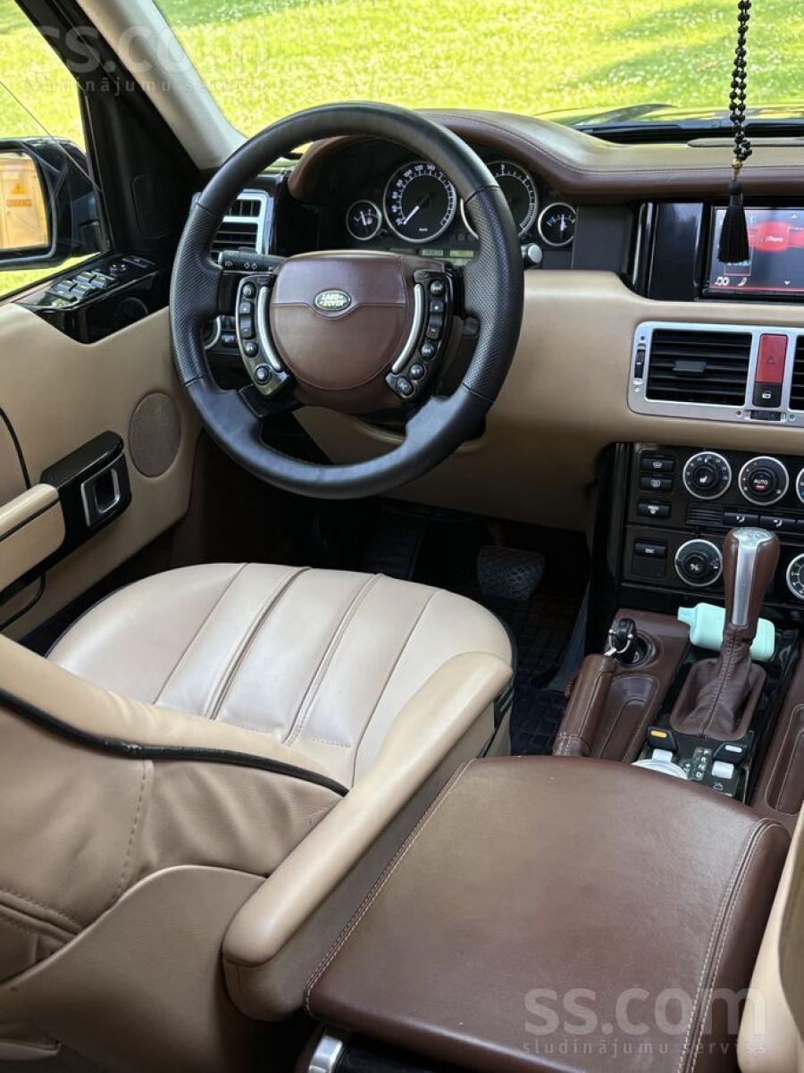 Zils Land Rover Range Rover 2004 Kuldīga, ar dzinēja tilpumu 3.00 L un nobraukumu 0 tūkst. km par 7900 €, foto 26 vietnē AUTOMOTO.COM.LV