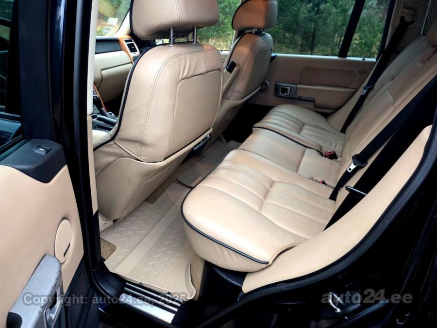 Zils Land Rover Range Rover 2005 Tallina, ar dzinēja tilpumu 3.00 L un nobraukumu 285 tūkst. km par 8990 €, foto 11 vietnē AUTOMOTO.COM.LV