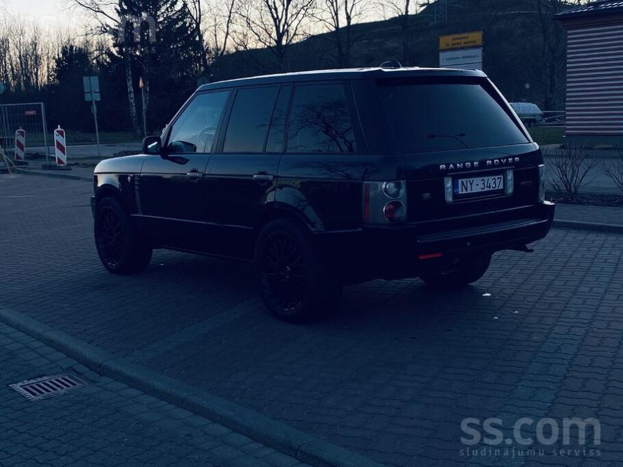 Zils Land Rover Range Rover 2007 Ventspils, ar dzinēja tilpumu 3.60 L un nobraukumu 400 tūkst. km par 4500 €, foto 7 vietnē AUTOMOTO.COM.LV