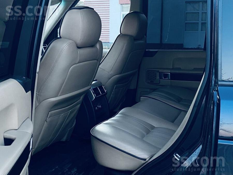 Zils Land Rover Range Rover 2007 Ventspils, ar dzinēja tilpumu 3.60 L un nobraukumu 400 tūkst. km par 4500 €, foto 10 vietnē AUTOMOTO.COM.LV