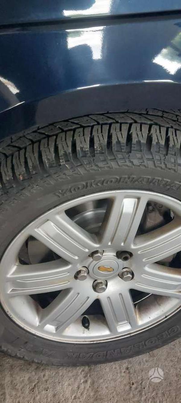 Zils Land Rover Range Rover 2007 Viļņa, ar dzinēja tilpumu 3.63 L un nobraukumu 390 tūkst. km par 6300 €, foto 7 vietnē AUTOMOTO.COM.LV