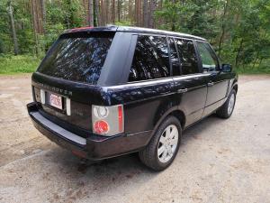 Blue Land Rover Range Rover 2008 in Vilnius, with an engine capacity of 4.39 L and mileage of 290 thousand km for 4490 €, photo 6 on AUTOMOTO.COM.LV