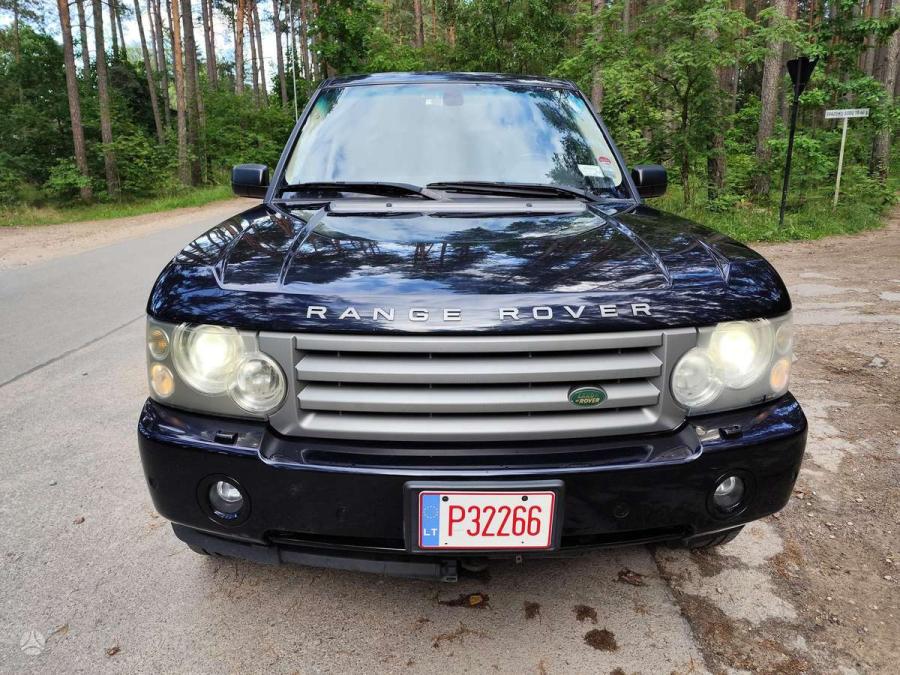 Blue Land Rover Range Rover 2008 in Vilnius, with an engine capacity of 4.39 L and mileage of 290 thousand km for 4490 €, photo 9 on AUTOMOTO.COM.LV