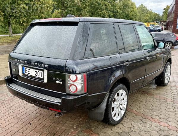 Zils Land Rover Range Rover 2008 Rīga, ar dzinēja tilpumu 3.60 L un nobraukumu 356 tūkst. km par 5790 €, foto 7 vietnē AUTOMOTO.COM.LV