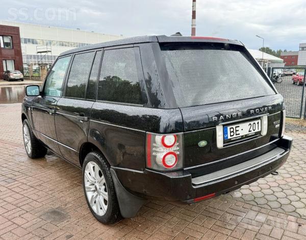 Zils Land Rover Range Rover 2008 Rīga, ar dzinēja tilpumu 3.60 L un nobraukumu 356 tūkst. km par 5790 €, foto 8 vietnē AUTOMOTO.COM.LV