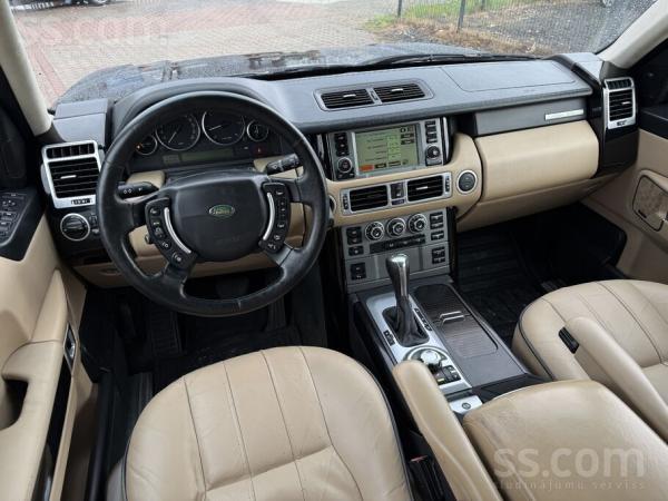 Zils Land Rover Range Rover 2008 Rīga, ar dzinēja tilpumu 3.60 L un nobraukumu 356 tūkst. km par 5790 €, foto 9 vietnē AUTOMOTO.COM.LV