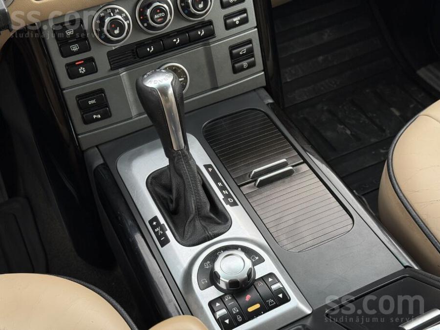 Zils Land Rover Range Rover 2008 Rīga, ar dzinēja tilpumu 3.60 L un nobraukumu 356 tūkst. km par 5790 €, foto 12 vietnē AUTOMOTO.COM.LV
