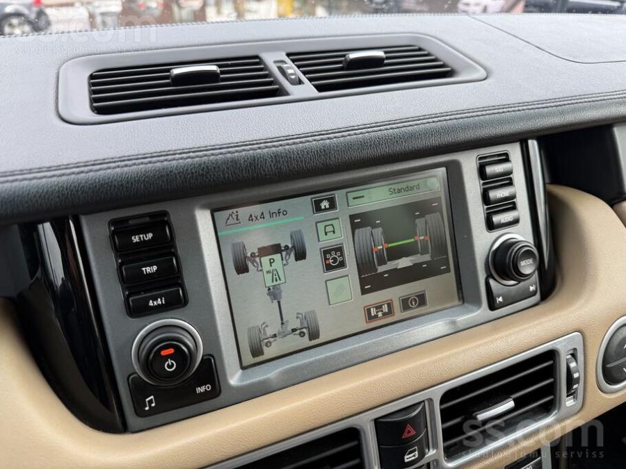 Zils Land Rover Range Rover 2008 Rīga, ar dzinēja tilpumu 3.60 L un nobraukumu 356 tūkst. km par 5790 €, foto 13 vietnē AUTOMOTO.COM.LV