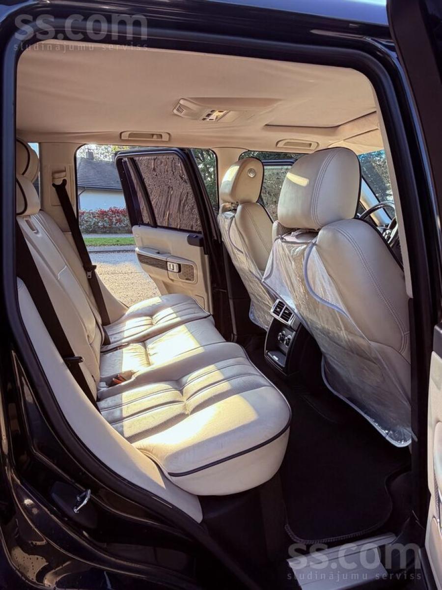 Zils Land Rover Range Rover 2009 Rīga, ar dzinēja tilpumu 3.60 L un nobraukumu 241 tūkst. km par 8500 €, foto 14 vietnē AUTOMOTO.COM.LV