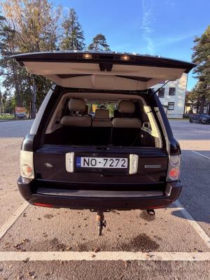 Zils Land Rover Range Rover 2009 Rīga, ar dzinēja tilpumu 3.60 L un nobraukumu 241 tūkst. km par 8500 €, foto 20 vietnē AUTOMOTO.COM.LV