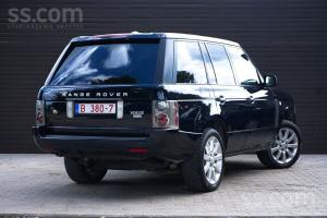 Blue Land Rover Range Rover 2009 in Riga, with an engine capacity of 3.60 L and mileage of 315 thousand km for 8990 €, photo 4 on AUTOMOTO.COM.LV