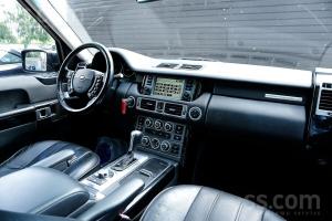 Blue Land Rover Range Rover 2009 in Riga, with an engine capacity of 3.60 L and mileage of 315 thousand km for 8990 €, photo 6 on AUTOMOTO.COM.LV