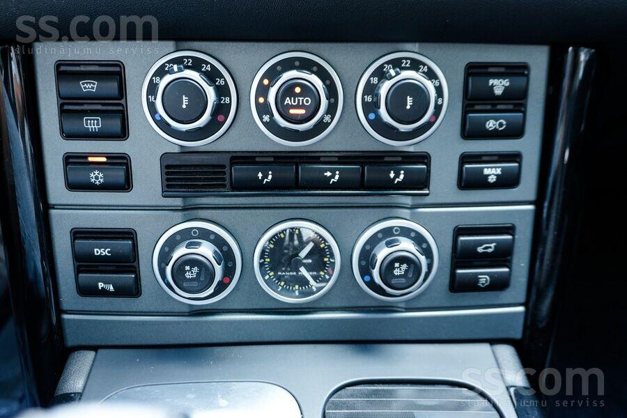 Blue Land Rover Range Rover 2009 in Riga, with an engine capacity of 3.60 L and mileage of 315 thousand km for 8990 €, photo 15 on AUTOMOTO.COM.LV