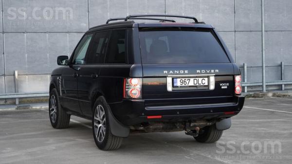 Blue Land Rover Range Rover 2010 in Tallinn, with an engine capacity of 3.60 L and mileage of 296 thousand km for 11500 €, photo 5 on AUTOMOTO.COM.LV