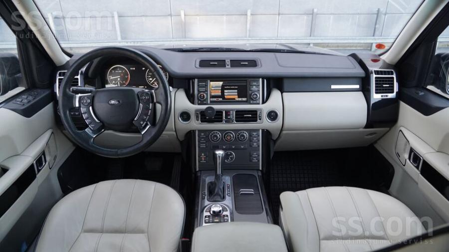 Blue Land Rover Range Rover 2010 in Tallinn, with an engine capacity of 3.60 L and mileage of 296 thousand km for 11500 €, photo 7 on AUTOMOTO.COM.LV