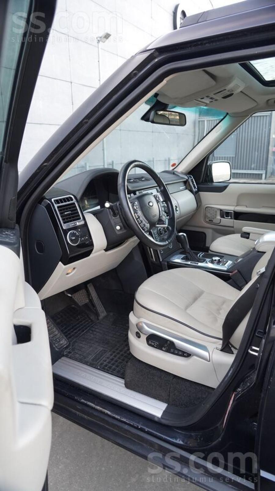 Blue Land Rover Range Rover 2010 in Tallinn, with an engine capacity of 3.60 L and mileage of 296 thousand km for 11500 €, photo 8 on AUTOMOTO.COM.LV
