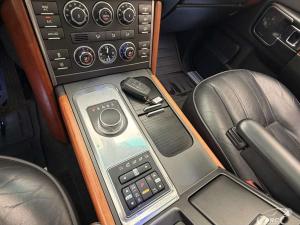 Zils Land Rover Range Rover 2011 Viļņa, ar dzinēja tilpumu 4.37 L un nobraukumu 298 tūkst. km par 12500 €, foto 28 vietnē AUTOMOTO.COM.LV