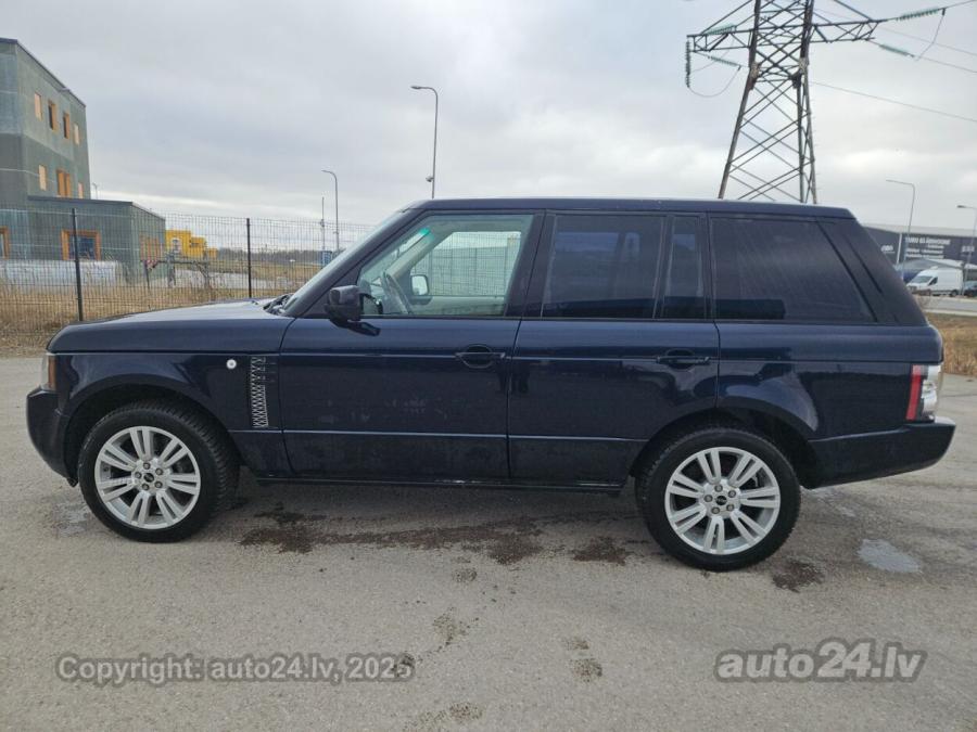 Zils Land Rover Range Rover 2013 Tartu, ar dzinēja tilpumu 4.40 L un nobraukumu 289 tūkst. km par 13880 €, foto 7 vietnē AUTOMOTO.COM.LV