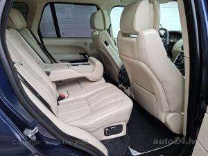 Zils Land Rover Range Rover 2014 Tallina, ar dzinēja tilpumu 4.40 L un nobraukumu 290 tūkst. km par 21900 €, foto 8 vietnē AUTOMOTO.COM.LV