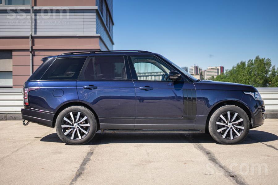 Zils Land Rover Range Rover 2014 Rīga, ar dzinēja tilpumu 4.40 L un nobraukumu 239 tūkst. km par 24990 €, foto 8 vietnē AUTOMOTO.COM.LV