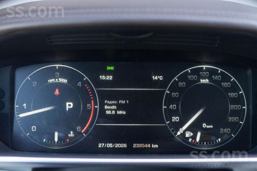 Zils Land Rover Range Rover 2014 Rīga, ar dzinēja tilpumu 4.40 L un nobraukumu 239 tūkst. km par 24990 €, foto 17 vietnē AUTOMOTO.COM.LV