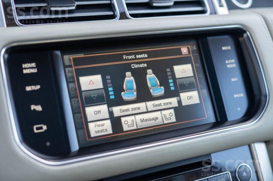 Zils Land Rover Range Rover 2014 Rīga, ar dzinēja tilpumu 4.40 L un nobraukumu 239 tūkst. km par 24990 €, foto 24 vietnē AUTOMOTO.COM.LV