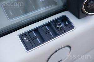 Zils Land Rover Range Rover 2014 Rīga, ar dzinēja tilpumu 4.40 L un nobraukumu 239 tūkst. km par 24990 €, foto 33 vietnē AUTOMOTO.COM.LV