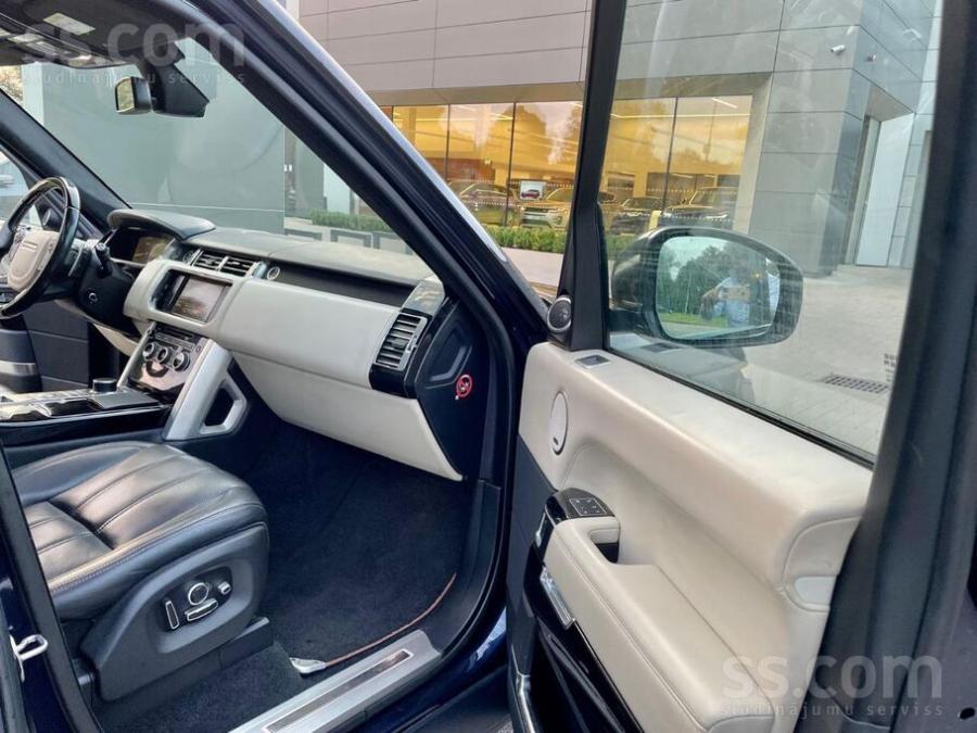 Blue Land Rover Range Rover 2015 in Riga, with an engine capacity of 4.40 L and mileage of 194 thousand km for 22900 €, photo 20 on AUTOMOTO.COM.LV