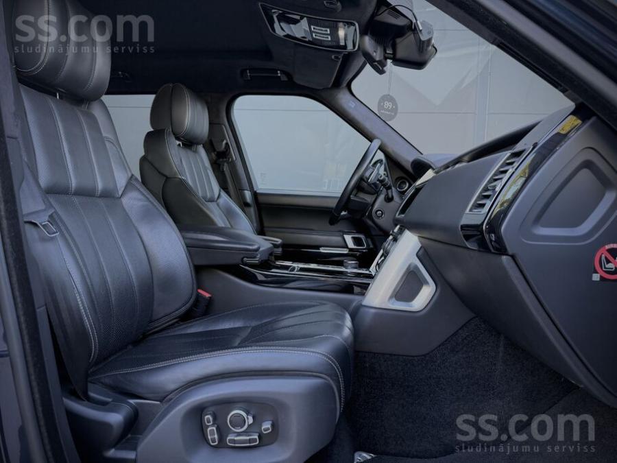 Blue Land Rover Range Rover 2017 in Riga, with an engine capacity of 4.40 L and mileage of 277 thousand km for 25000 €, photo 16 on AUTOMOTO.COM.LV