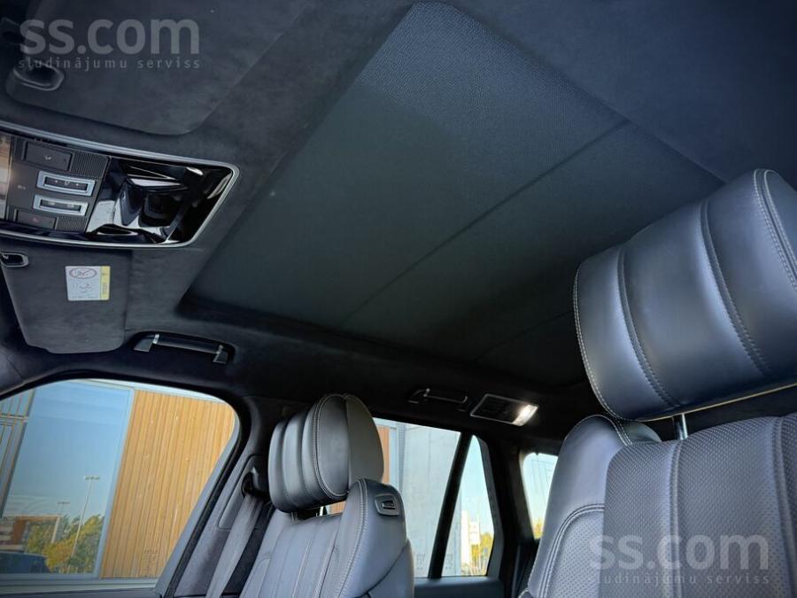 Blue Land Rover Range Rover 2017 in Riga, with an engine capacity of 4.40 L and mileage of 277 thousand km for 25000 €, photo 17 on AUTOMOTO.COM.LV