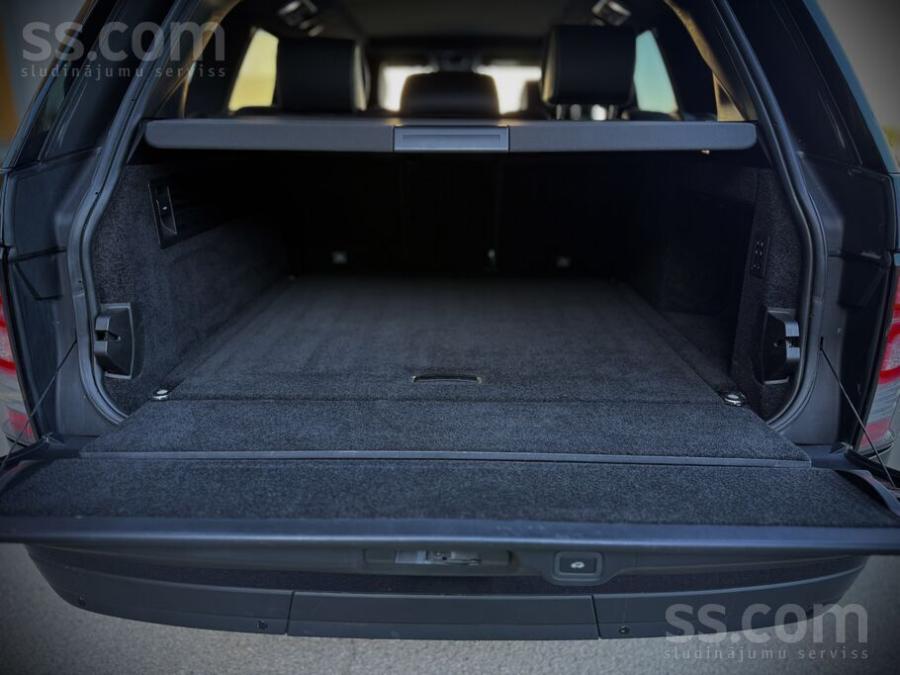 Blue Land Rover Range Rover 2017 in Riga, with an engine capacity of 4.40 L and mileage of 277 thousand km for 25000 €, photo 35 on AUTOMOTO.COM.LV