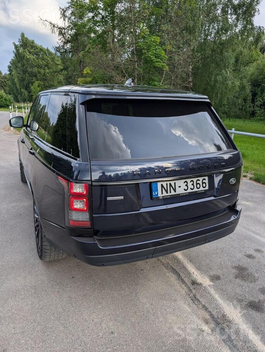 Blue Land Rover Range Rover 2017 in Kuldiga, with an engine capacity of 4.40 L and mileage of 0 thousand km for 25000 €, photo 4 on AUTOMOTO.COM.LV