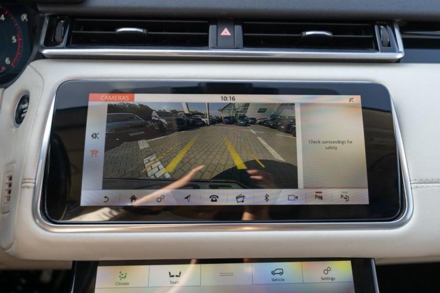 Zils Land Rover Range Rover 2017 Viļņa, ar dzinēja tilpumu 3.00 L un nobraukumu 172 tūkst. km par 23600 €, foto 15 vietnē AUTOMOTO.COM.LV