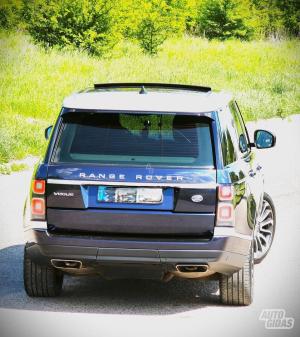 Blue Land Rover Range Rover 2018 in Vilnius, with an engine capacity of 3.00 L and mileage of 222 thousand km for 45500 €, photo 8 on AUTOMOTO.COM.LV