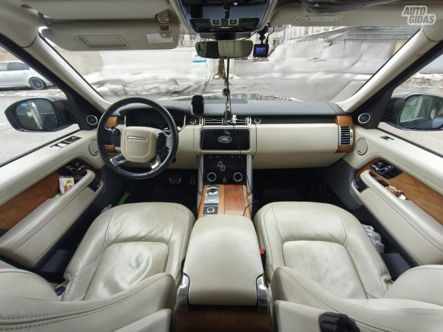 Blue Land Rover Range Rover 2018 in Vilnius, with an engine capacity of 3.00 L and mileage of 222 thousand km for 45500 €, photo 25 on AUTOMOTO.COM.LV
