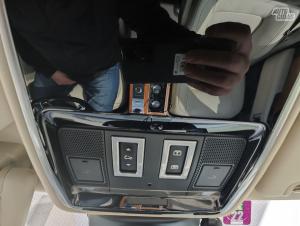 Blue Land Rover Range Rover 2018 in Vilnius, with an engine capacity of 3.00 L and mileage of 222 thousand km for 45500 €, photo 29 on AUTOMOTO.COM.LV