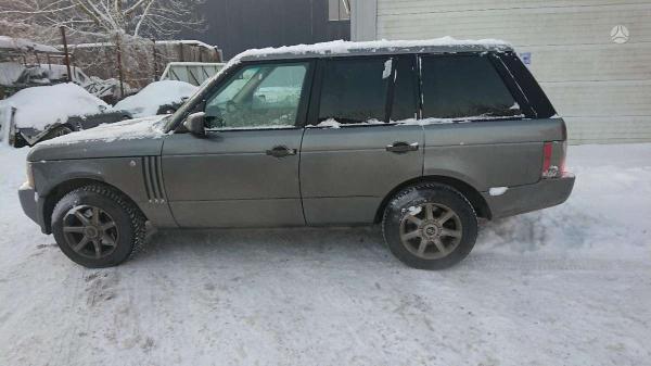 Brown Land Rover Range Rover 2007 in Kaunas, with an engine capacity of 3.60 L and mileage of 363 thousand km for 3500 €, photo 3 on AUTOMOTO.COM.LV