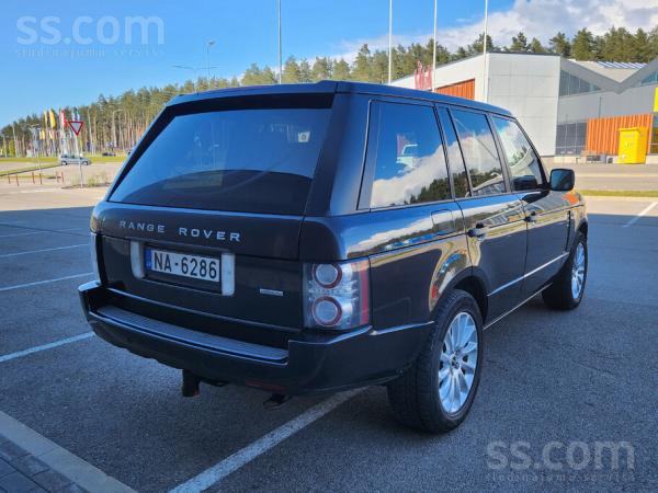 Brūns Land Rover Range Rover 2010 Rīga, ar dzinēja tilpumu 3.60 L un nobraukumu 230 tūkst. km par 19900 €, foto 6 vietnē AUTOMOTO.COM.LV