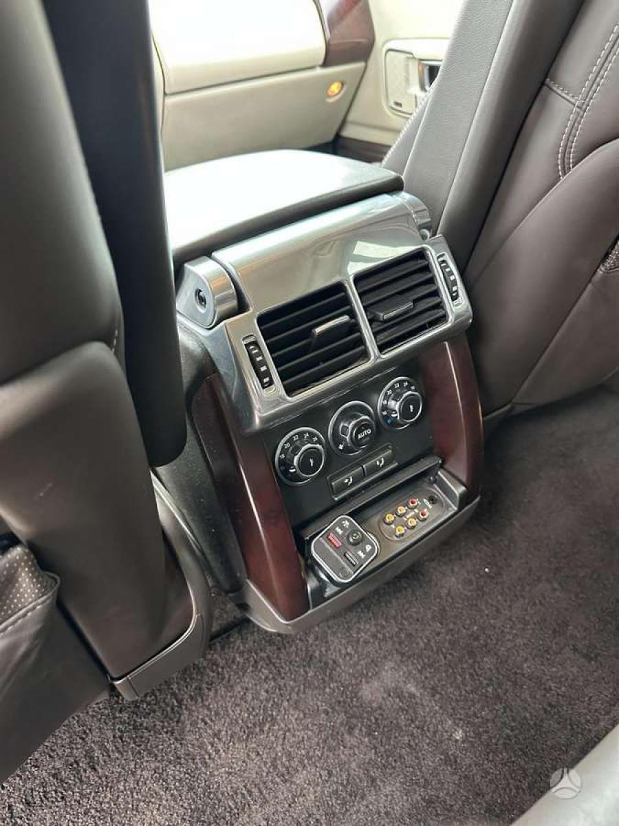 Brūns Land Rover Range Rover 2011 Viļņa, ar dzinēja tilpumu 4.37 L un nobraukumu 304 tūkst. km par 12000 €, foto 16 vietnē AUTOMOTO.COM.LV