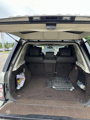 Brūns Land Rover Range Rover 2011 Viļņa, ar dzinēja tilpumu 4.37 L un nobraukumu 304 tūkst. km par 12000 €, foto 18 vietnē AUTOMOTO.COM.LV