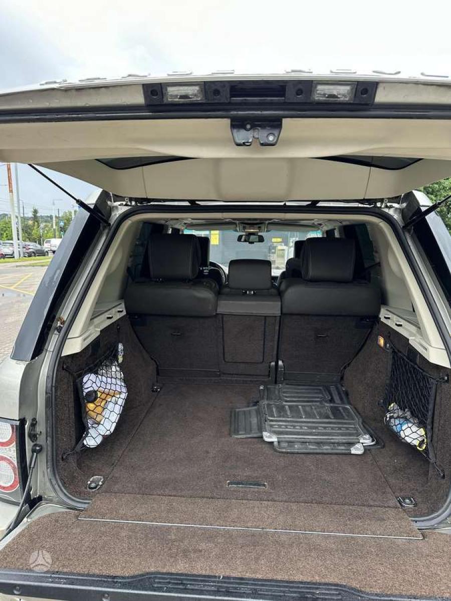 Brūns Land Rover Range Rover 2011 Viļņa, ar dzinēja tilpumu 4.37 L un nobraukumu 304 tūkst. km par 12000 €, foto 18 vietnē AUTOMOTO.COM.LV
