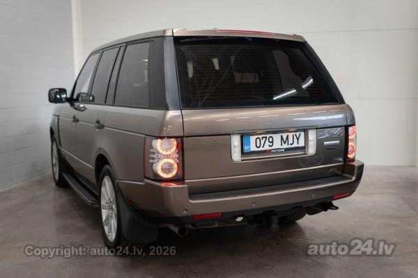Brūns Land Rover Range Rover 2011 Tallina, ar dzinēja tilpumu 5.00 L un nobraukumu 211 tūkst. km par 12990 €, foto 3 vietnē AUTOMOTO.COM.LV