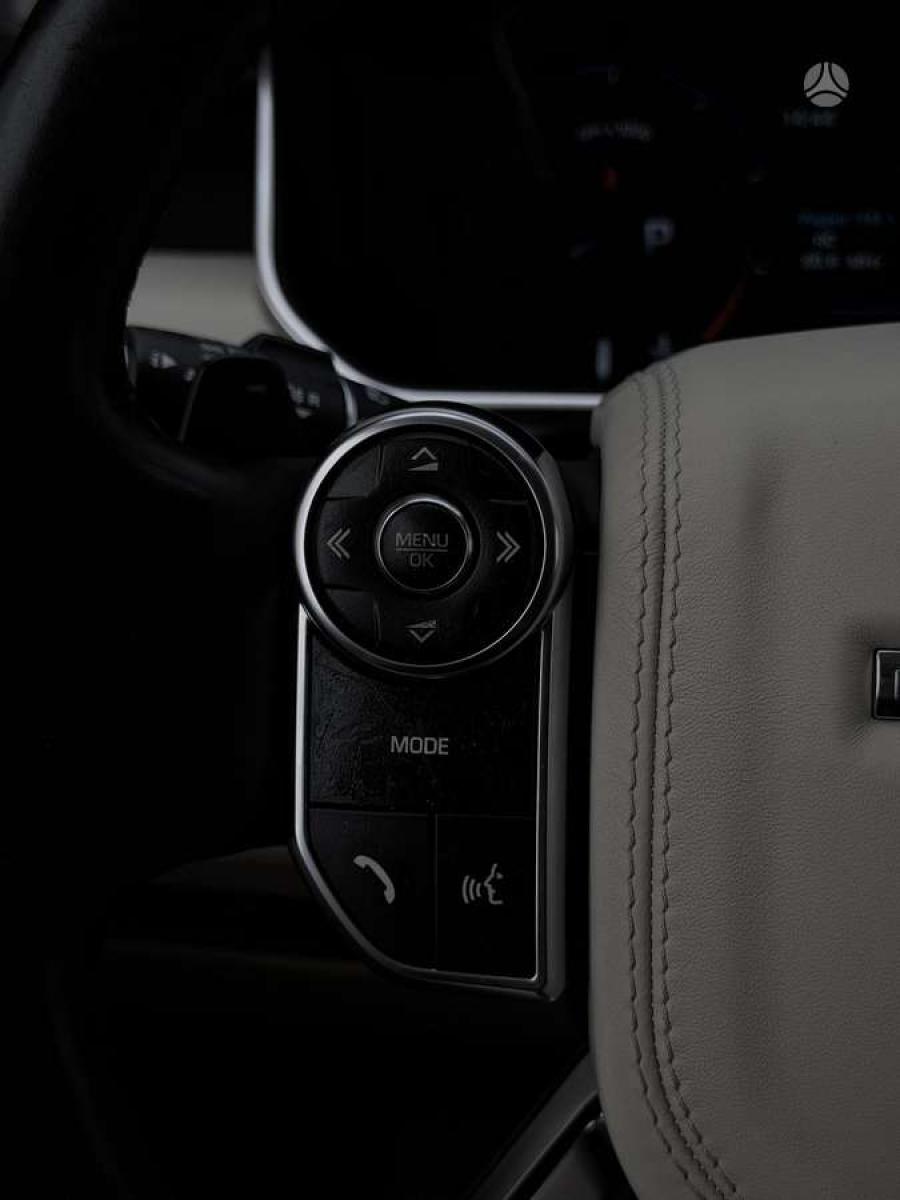Brown Land Rover Range Rover 2012 in Vilnius, with an engine capacity of 5.00 L and mileage of 219 thousand km for 22000 €, photo 34 on AUTOMOTO.COM.LV