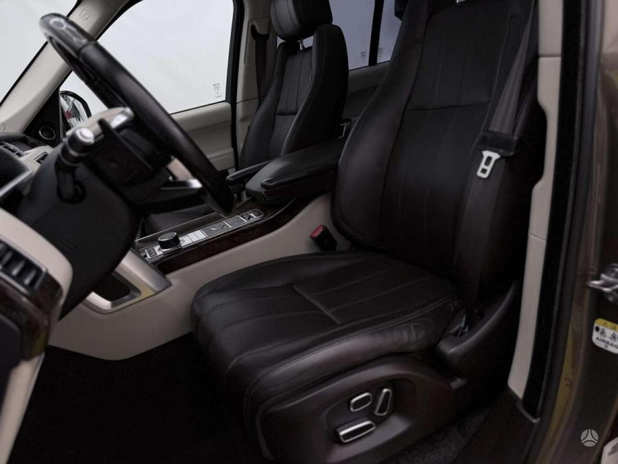 Brūns Land Rover Range Rover 2012 Viļņa, ar dzinēja tilpumu 5.00 L un nobraukumu 219 tūkst. km par 22000 €, foto 11 vietnē AUTOMOTO.COM.LV