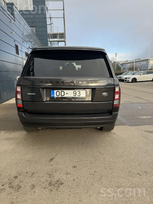 Brūns Land Rover Range Rover 2014 Jūrmala, ar dzinēja tilpumu 4.40 L un nobraukumu 238 tūkst. km par 23900 €, foto 5 vietnē AUTOMOTO.COM.LV