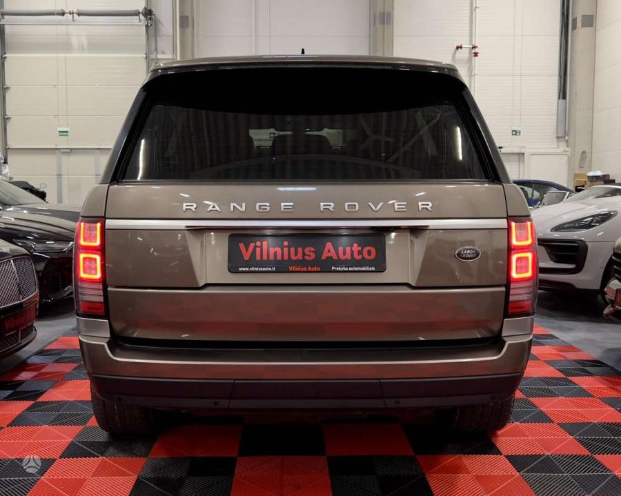 Brūns Land Rover Range Rover 2016 Viļņa, ar dzinēja tilpumu 2.99 L un nobraukumu 150 tūkst. km par 21900 €, foto 5 vietnē AUTOMOTO.COM.LV
