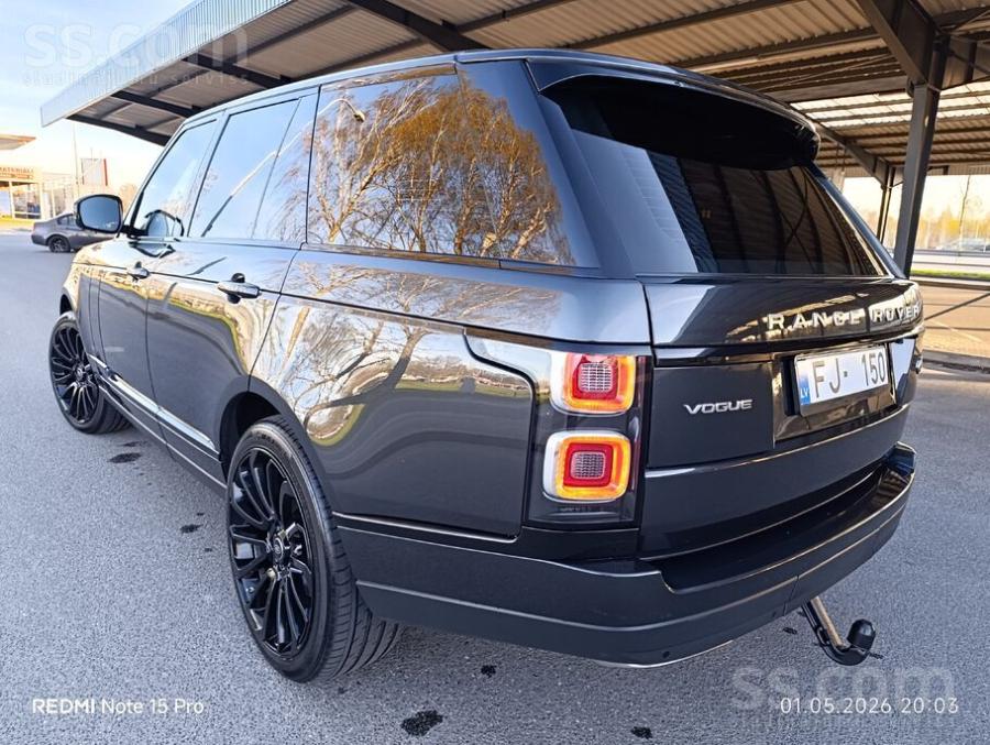 Brown Land Rover Range Rover 2018 in Riga, with an engine capacity of 3.00 L and mileage of 194 thousand km for 35999 €, photo 10 on AUTOMOTO.COM.LV