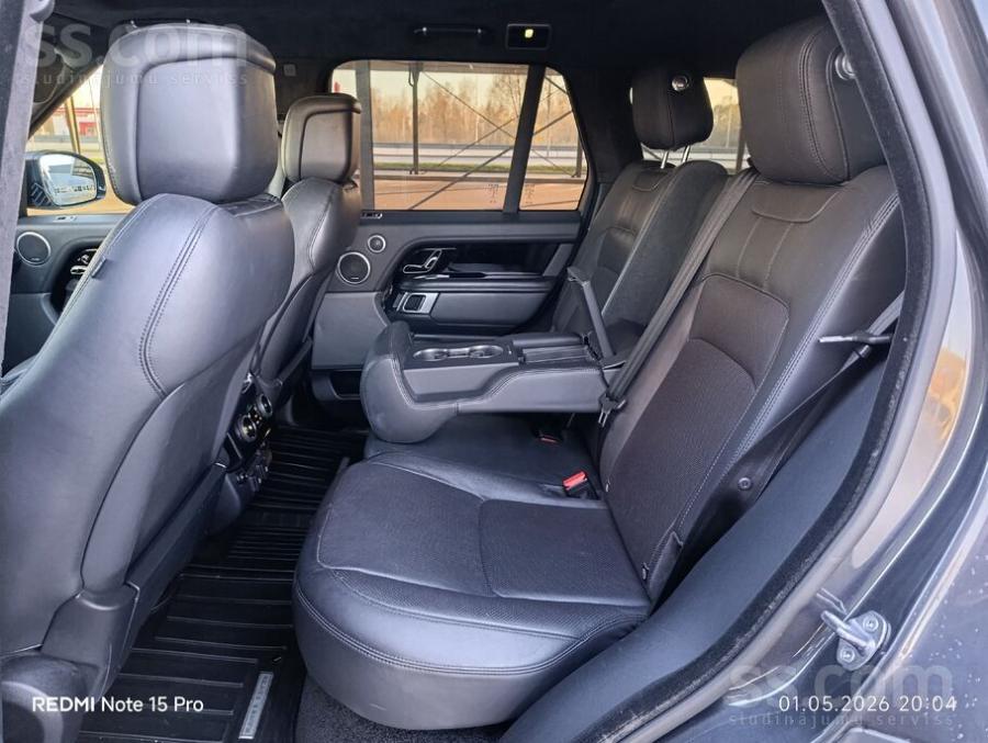 Brown Land Rover Range Rover 2018 in Riga, with an engine capacity of 3.00 L and mileage of 194 thousand km for 35999 €, photo 16 on AUTOMOTO.COM.LV